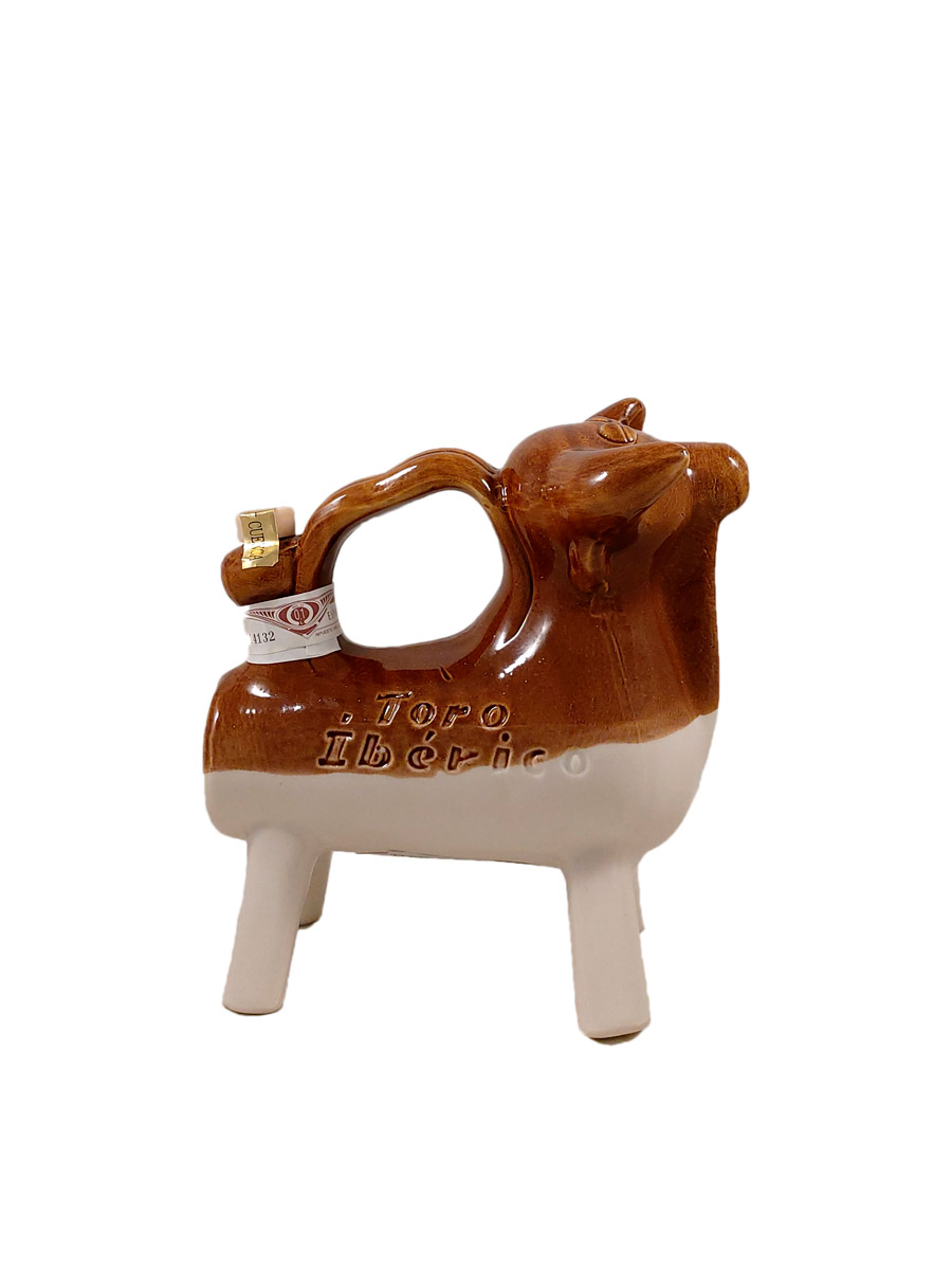 TORO IBÉRICO – Bodegas de la Jara